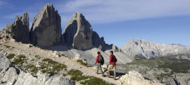 Best Dolomites Hiking & Walking Tours | Art of Bicycle Trips